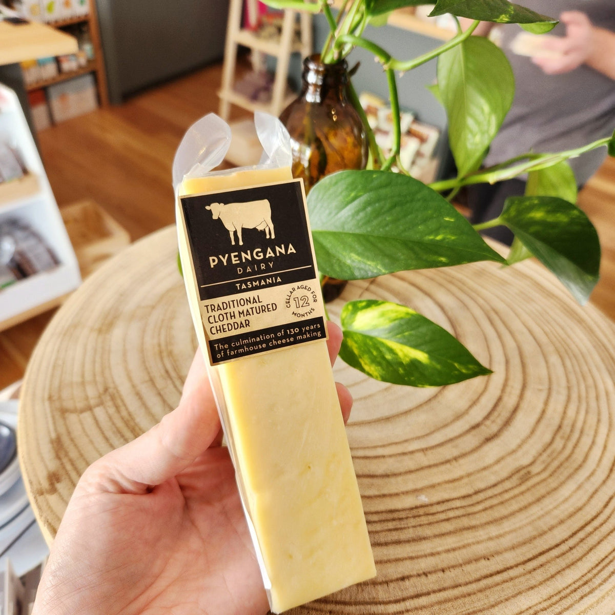 Pyengana Dairy - 12 Month Cloth Matured Cheddar – Mumbleberry